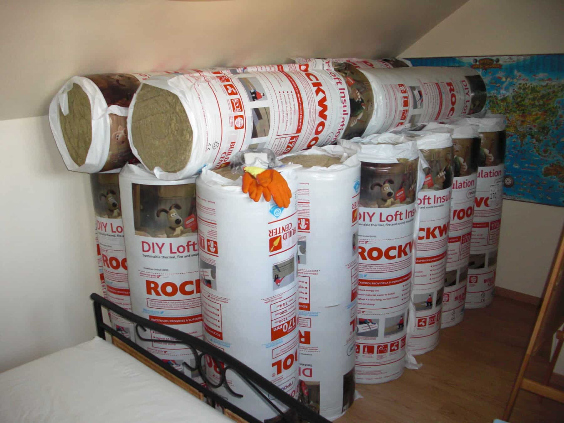 DIY loft insulation - Centre for Sustainable Energy